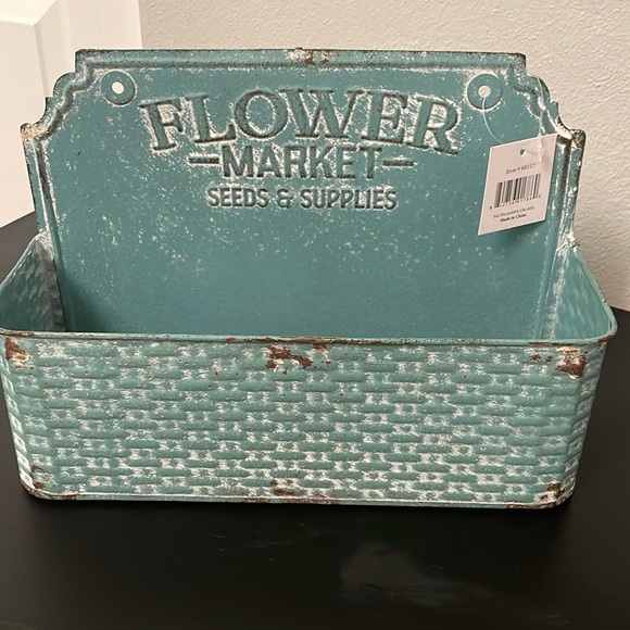 Col House Designs | Accents | Nwt Col House Designs Rustic Metal Wall ...